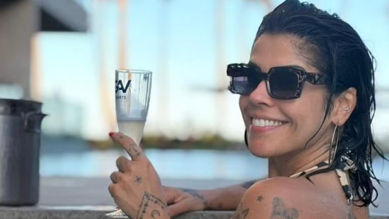 Maria Carol Rebello escolhe Porto de Galinhas para férias após fim de ...